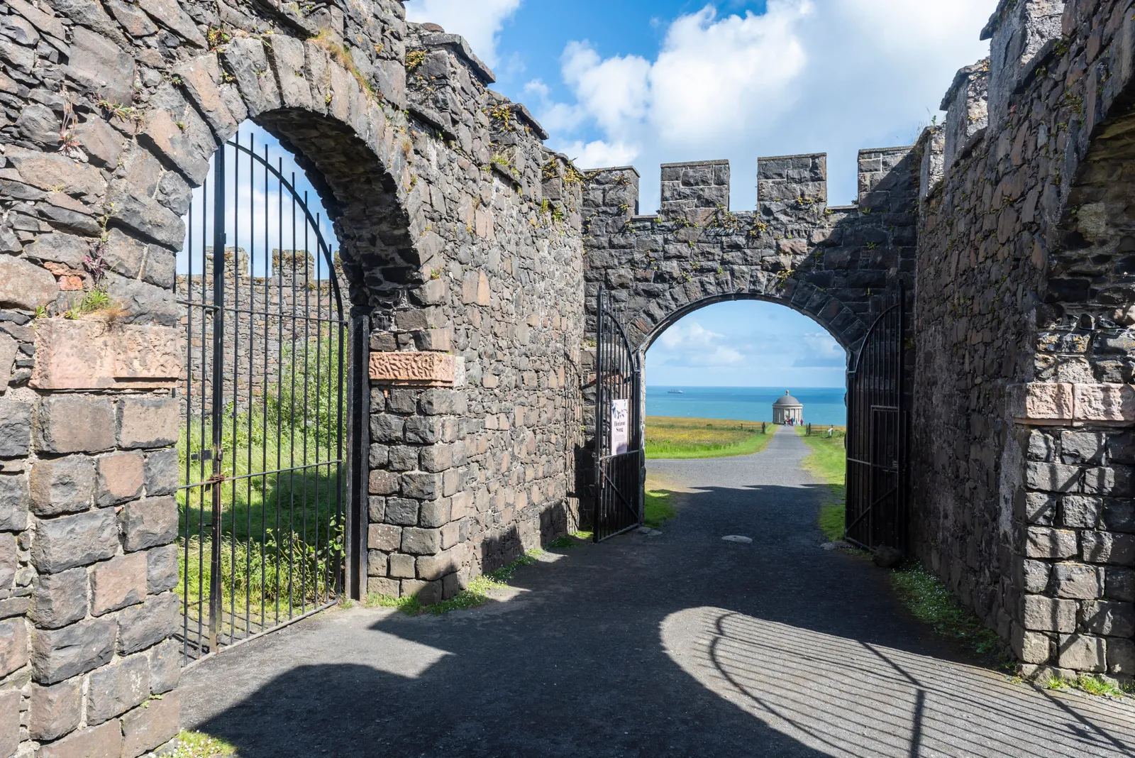 Go Visit Northern Ireland