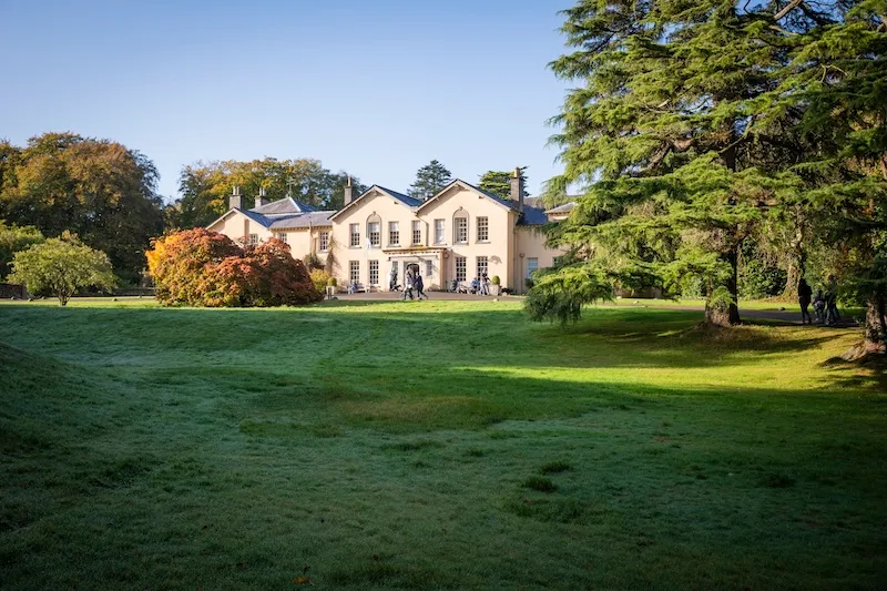 GoVisit Northern Ireland | Places to Stay, Eat & Explore